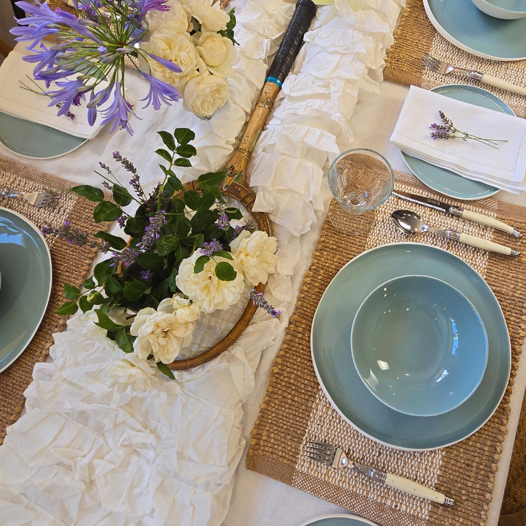 How to Host an Elegant AO Lunch | Style, Menu & Entertaining Tips ...